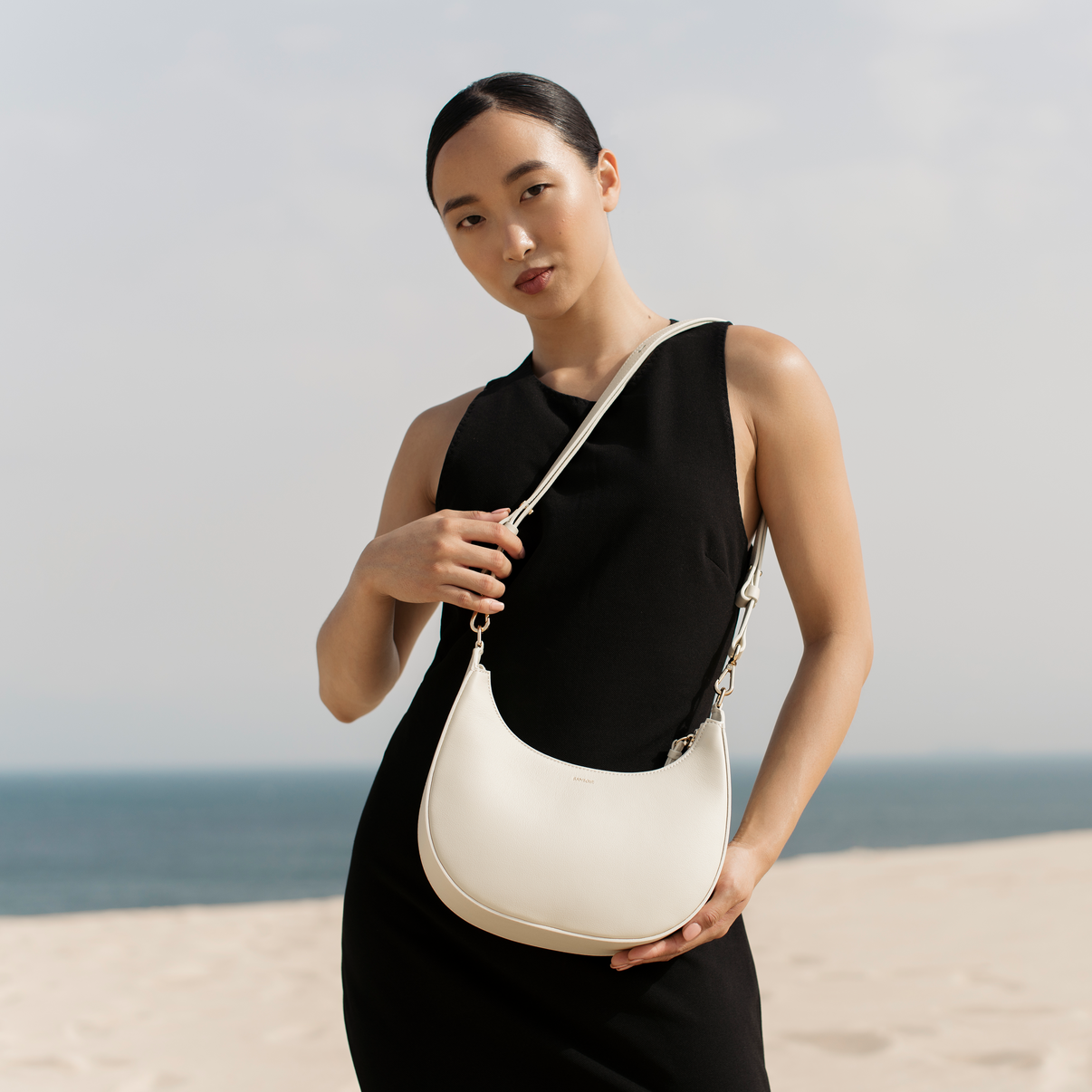 Luna Bag with Gold Chain – Santoir